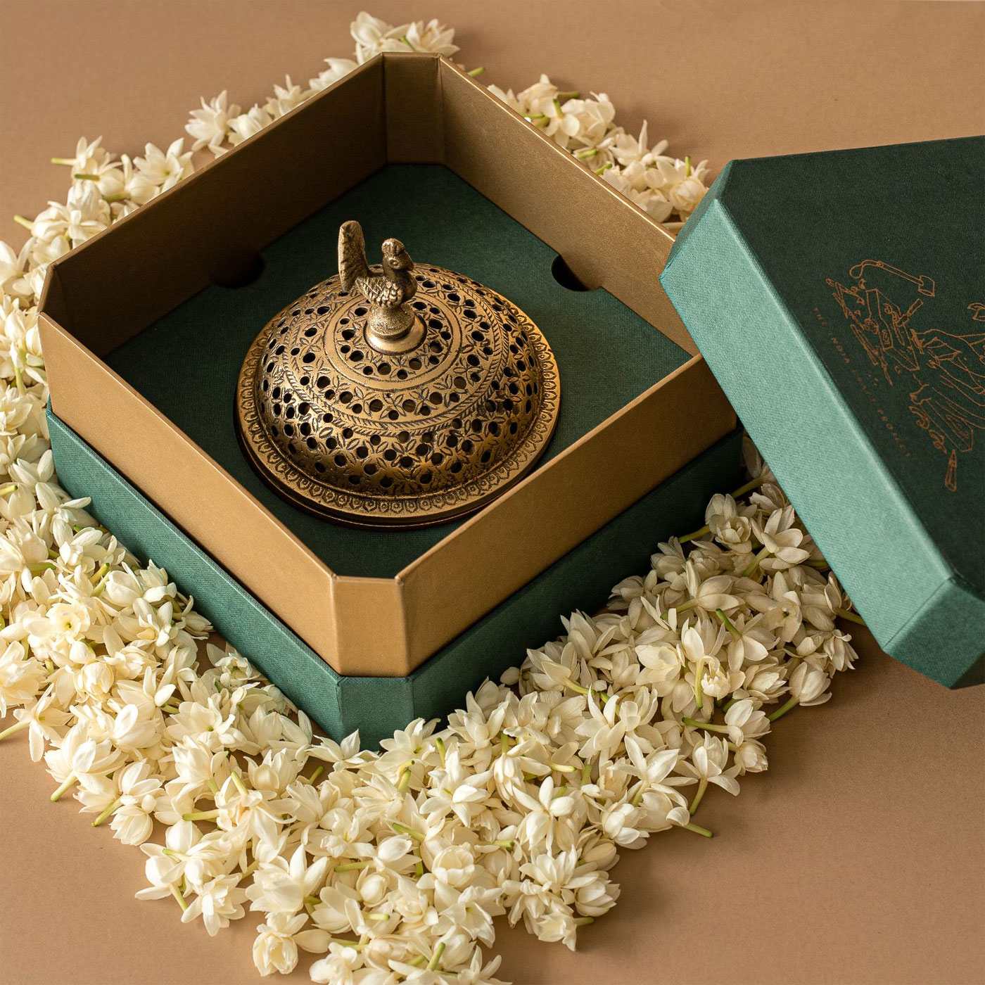 Buy Brass Dhoop Dhani Gift Box with Sandalwood Dhoop Assortments Online ...
