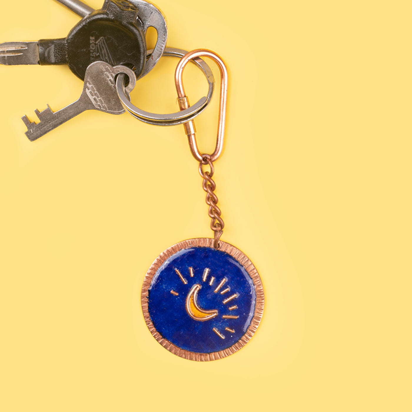 Buy Handmade Copper Enamelled Chanda Keychain Online On Zwende
