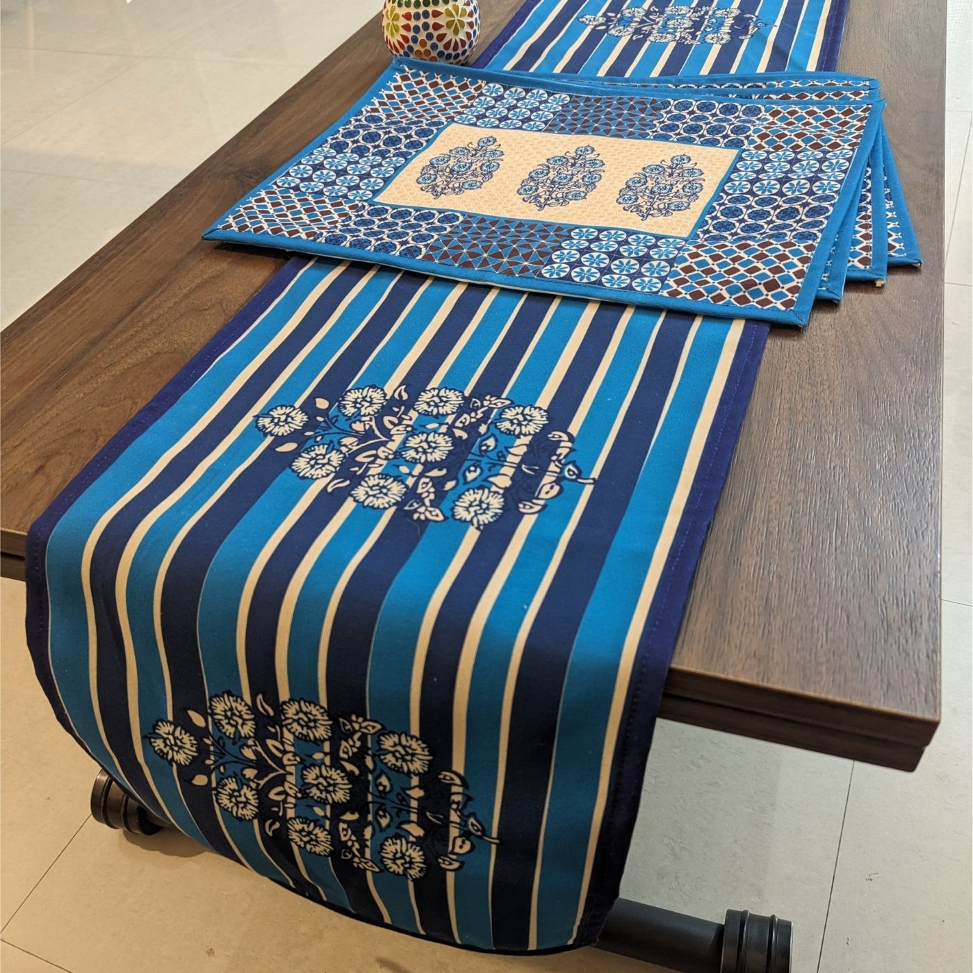 Buy Printed Barmer'S Block Print Indigo Bloom Table Runner & Mat Set ...
