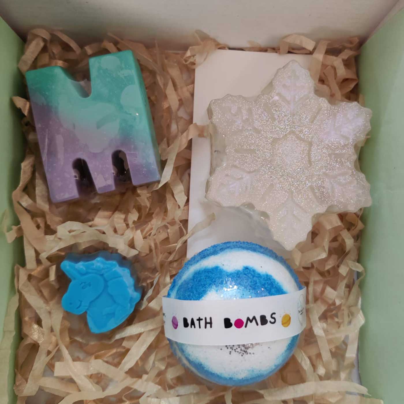 Buy Personalized Handmade Frozen Theme Glycerin Gift Hamper | Set Of 4 ...