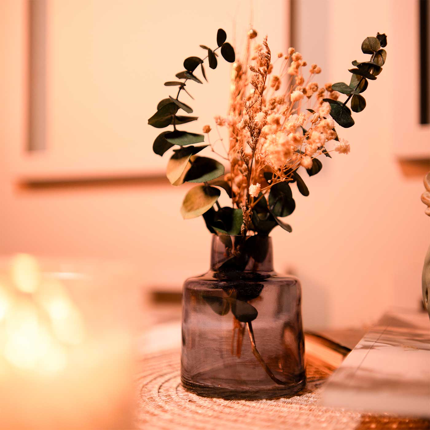 Buy Cocoa Charm Glass Vase With Dried Flower Bunch Online On Zwende
