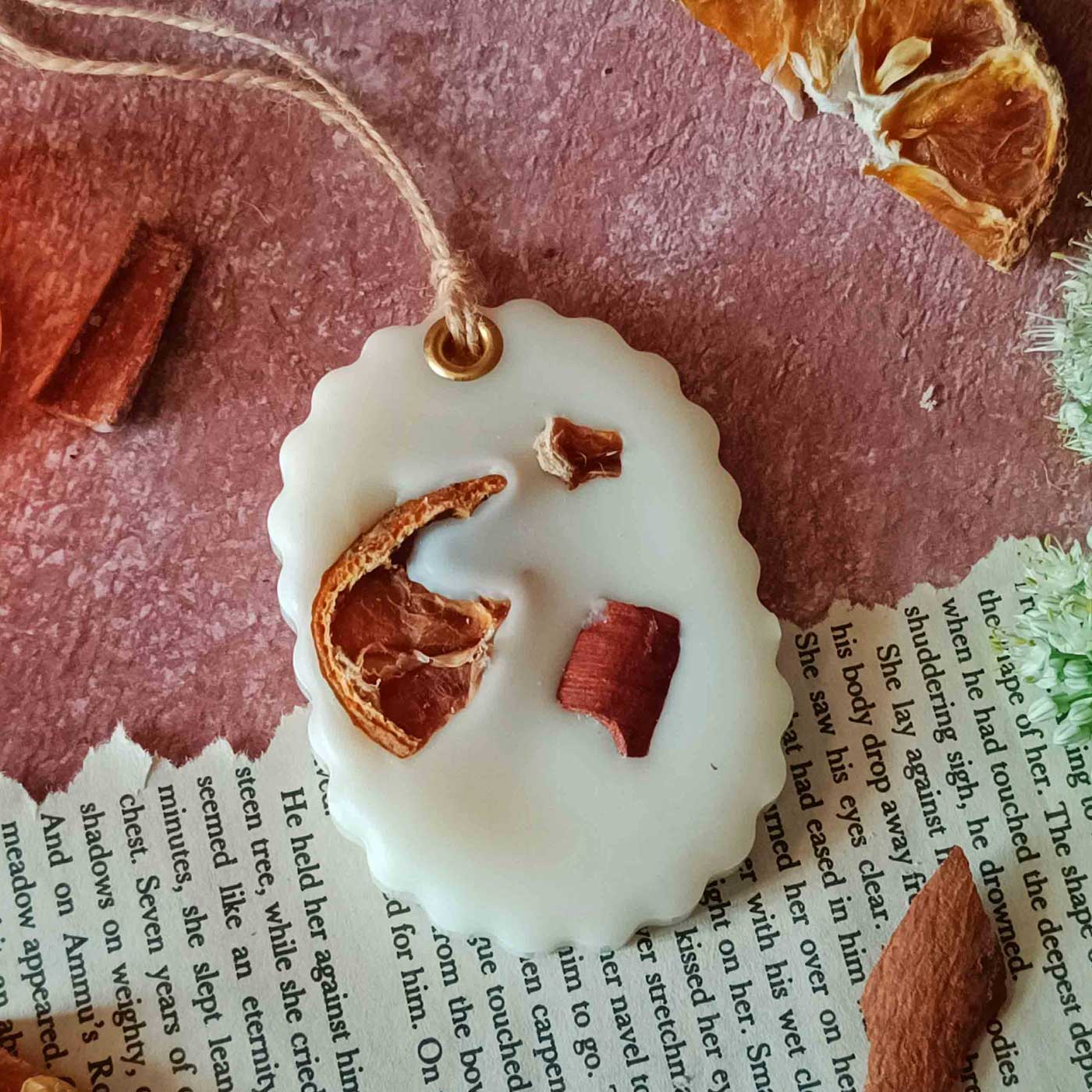 Buy Oval Shaped Scented Wax Tablets Online On Zwende