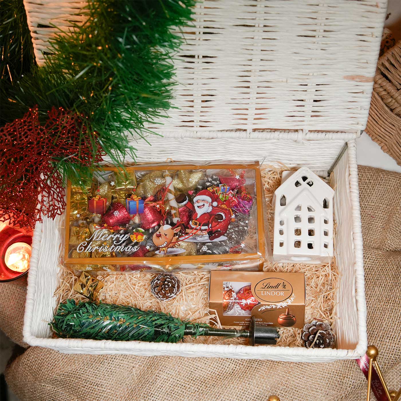 Buy Snowman Glass Hamper | Secret Santa Gift Ideas Online On Zwende