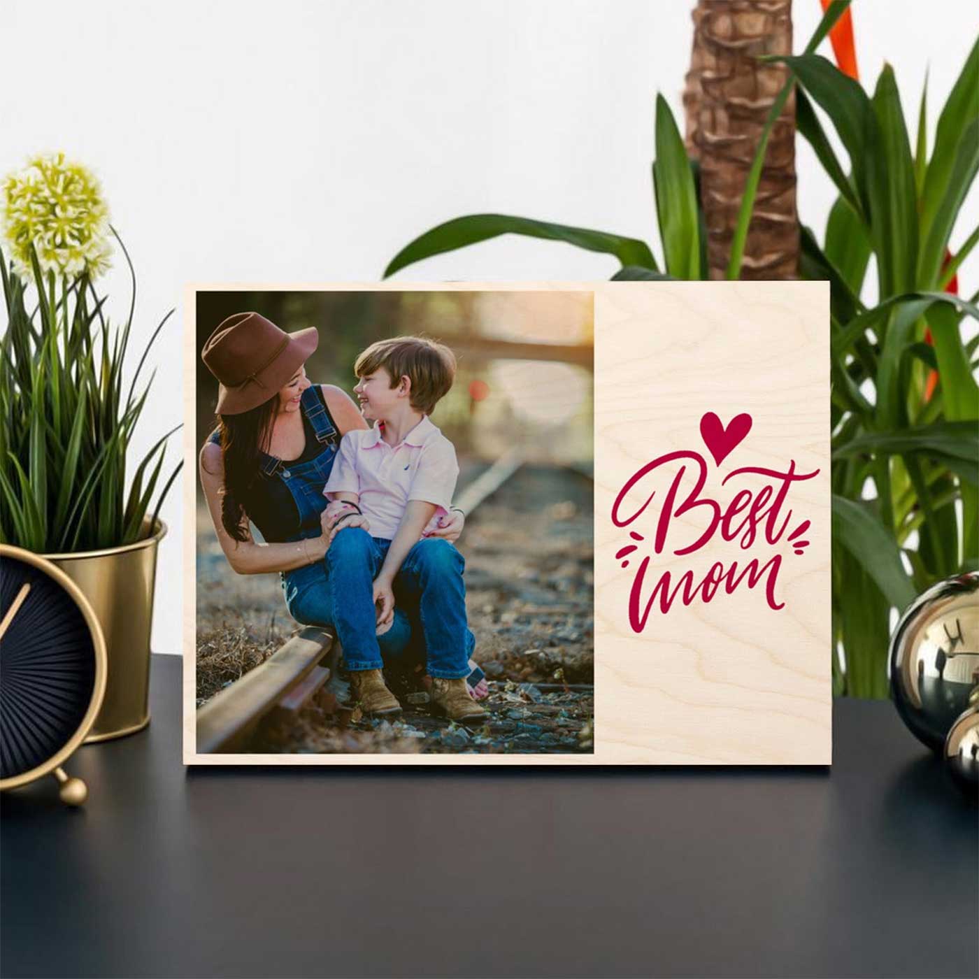 Buy Photo Personalized Best Mom Ever Theme Wooden Photo Frame Online On ...