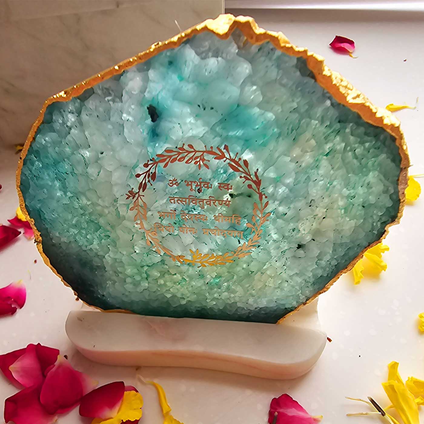 Buy Handmade Green Gayatri Mantra Agate Decor With Marble Tea Light ...