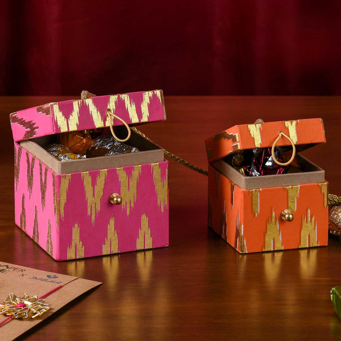 Buy Handmade Sqare Shaped Paper Gift Box Online On Zwende