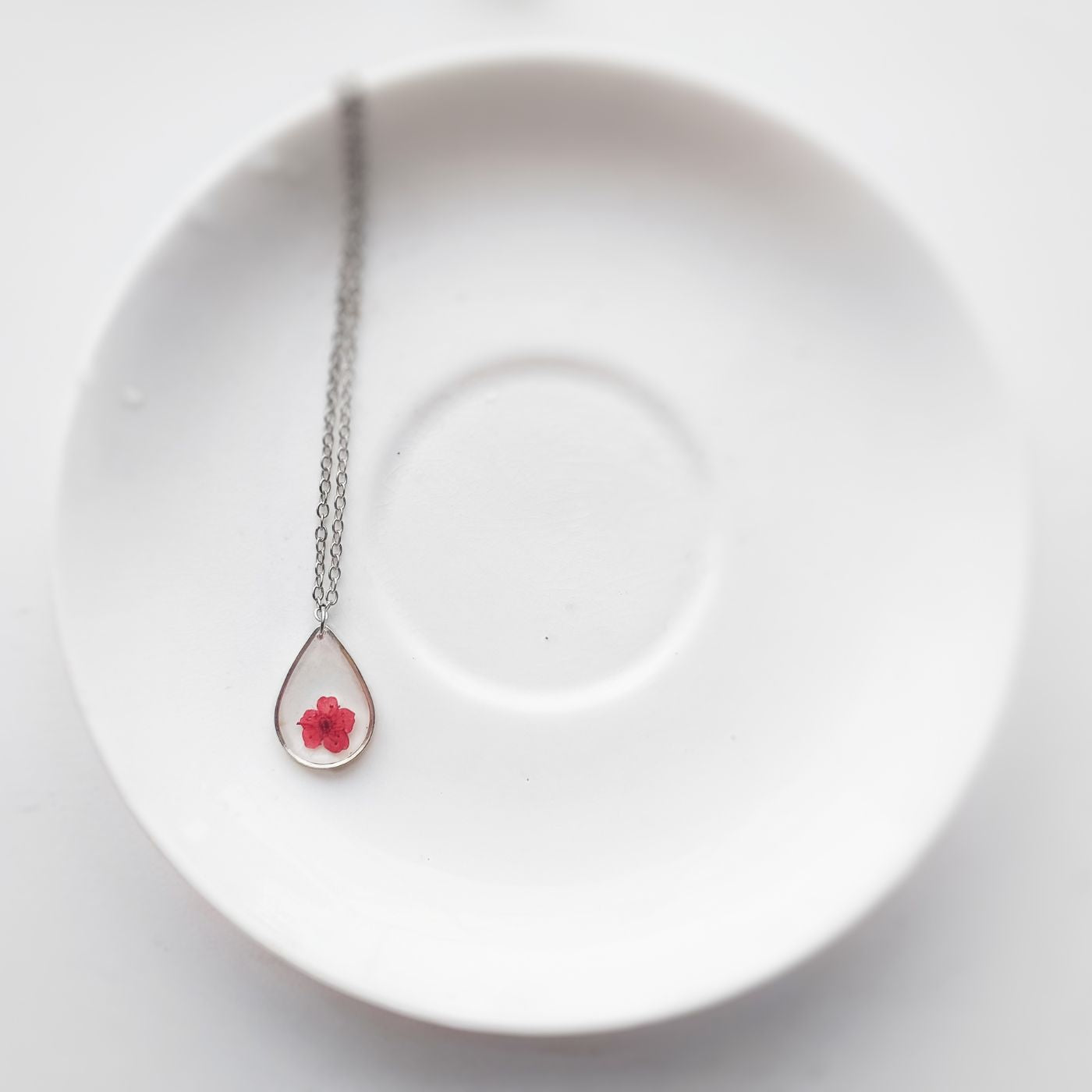 Buy Chirpy Preserved Flower Necklace - Plum Blossom Online On Zwende