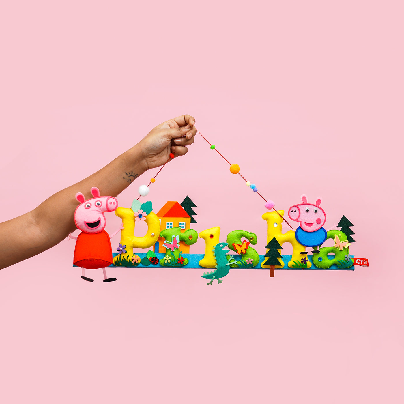 Buy Handcrafted Personalized Peppa Pig Felt Nameplate for Kids Online ...