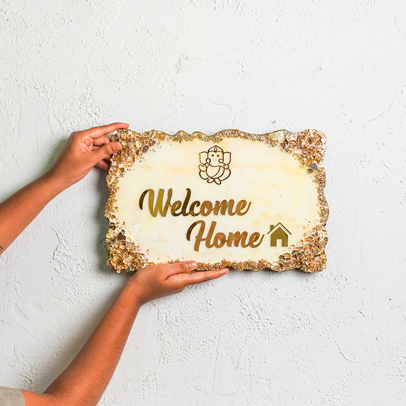 Buy Handcrafted Resin White & Gold Nameplate Online On Zwende