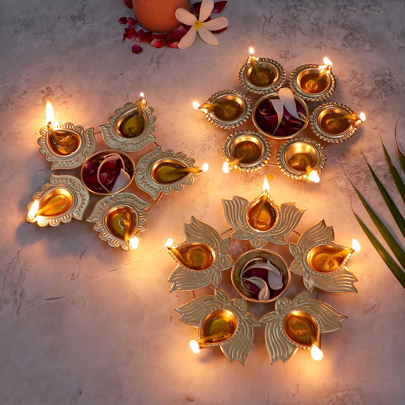 Buy Handmade Metal Lotus & Flower Urli | Set of 3 Online On Zwende