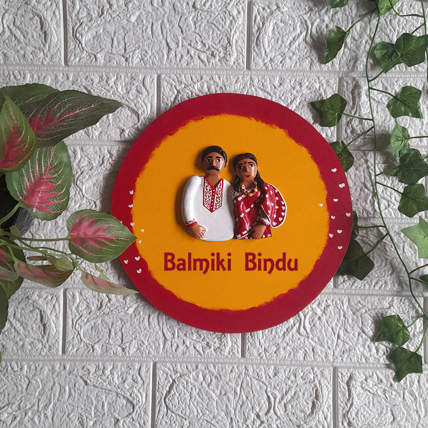 Buy Handcrafted Personalised Couple Nameplate With Clay Figurines ...