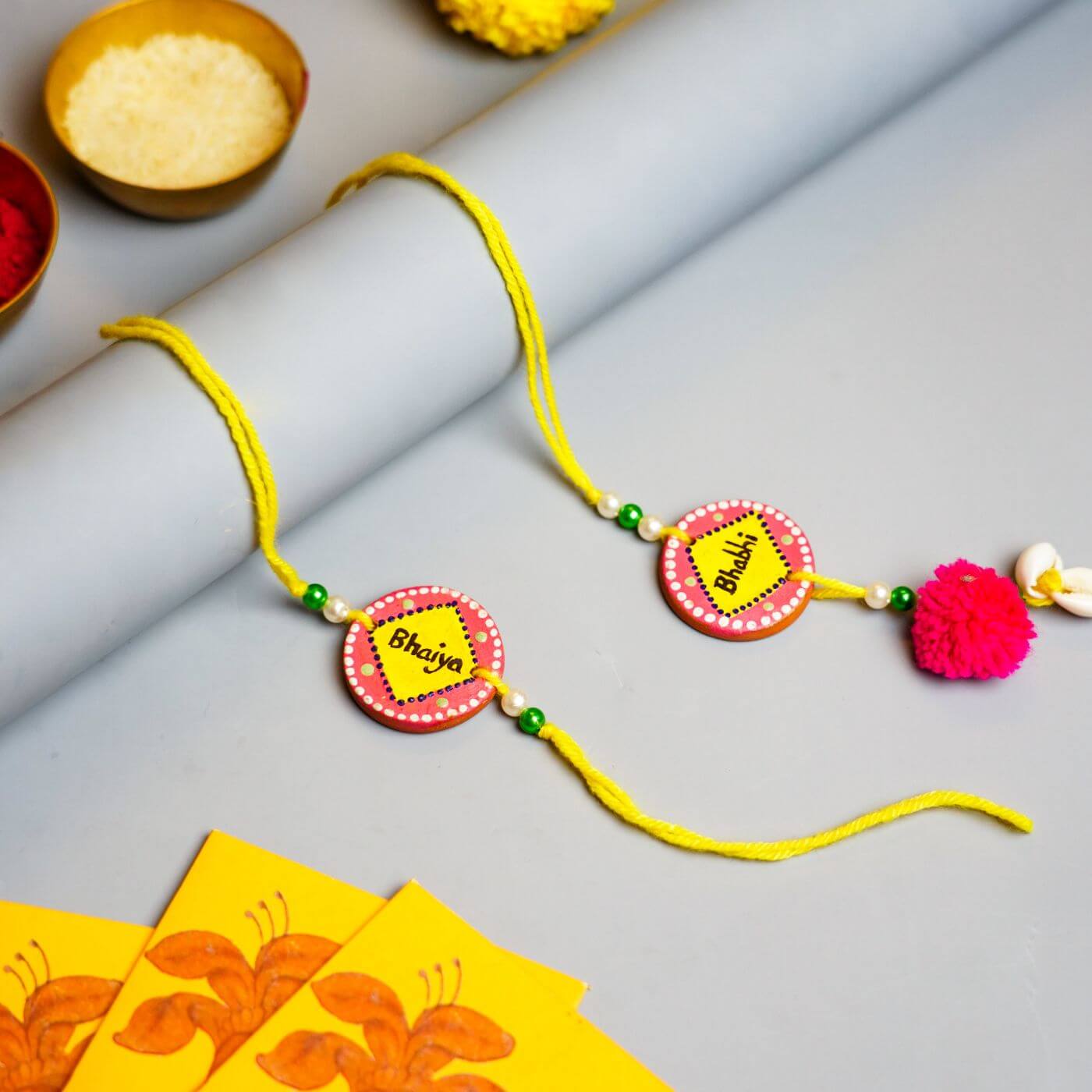 Handcrafted Bhaiya-Bhabhi Terracotta Rakhi With Roli Chawal – Zwende