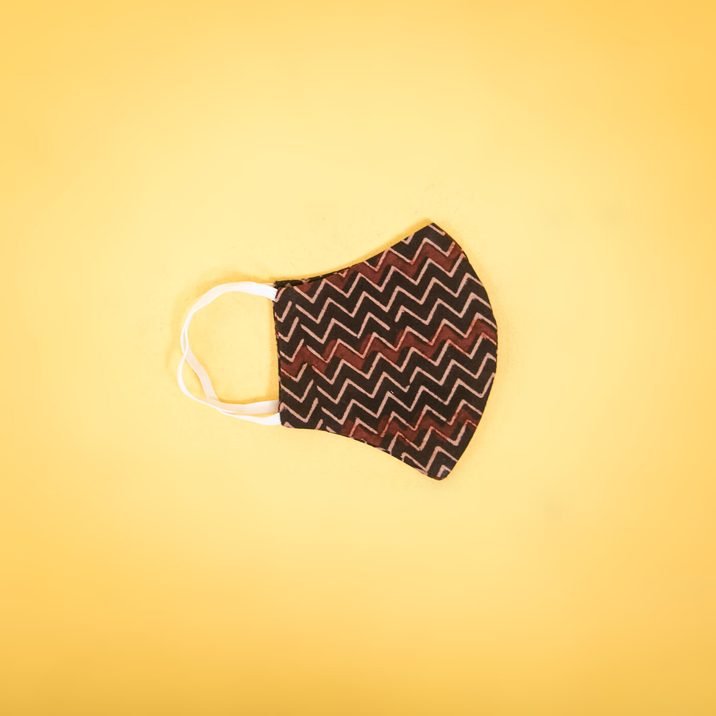 Buy Zig-zag Black Fabric Mask - Kids Online On Zwende