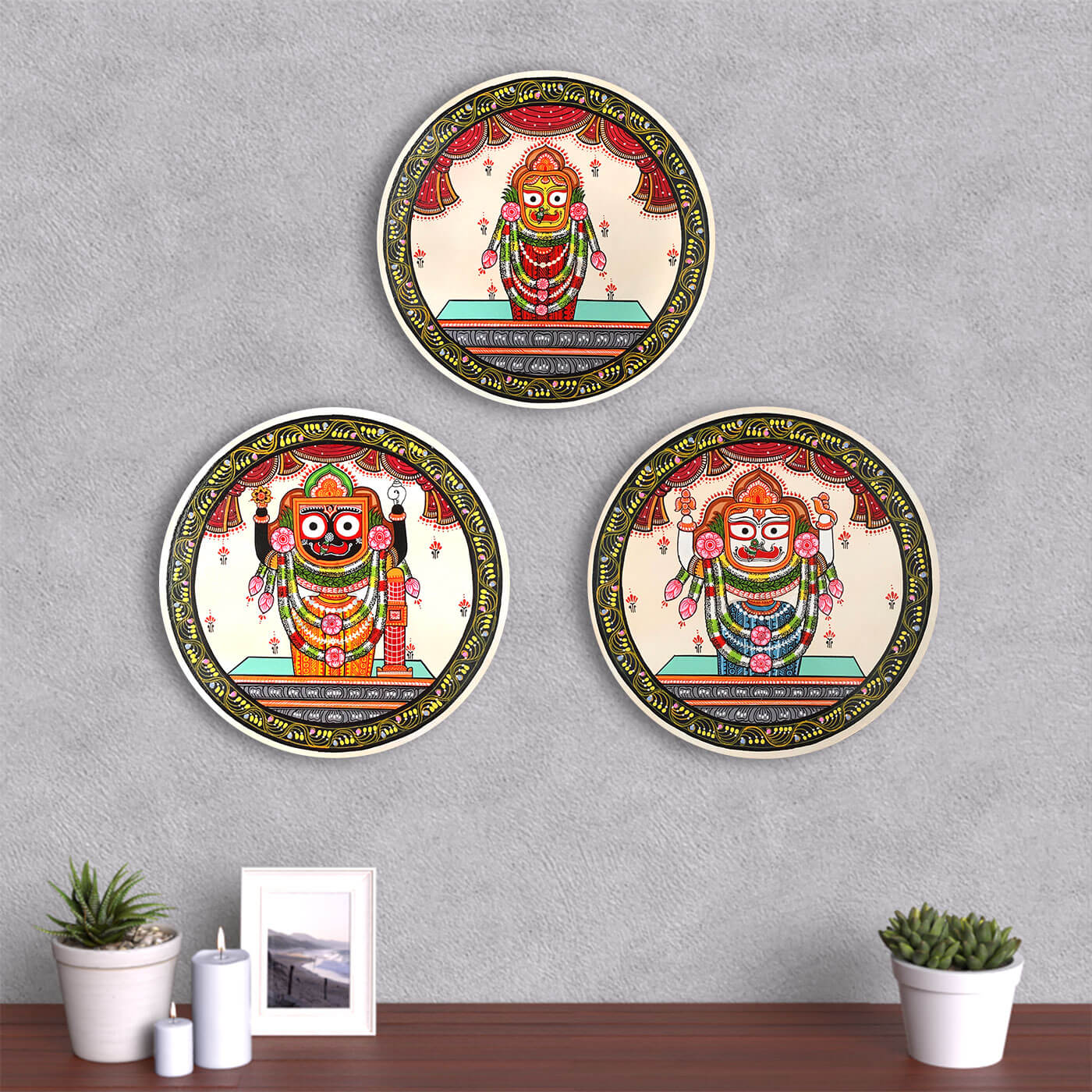Buy Set of 3 Divine Handpainted Wall Decor- White Online On Zwende