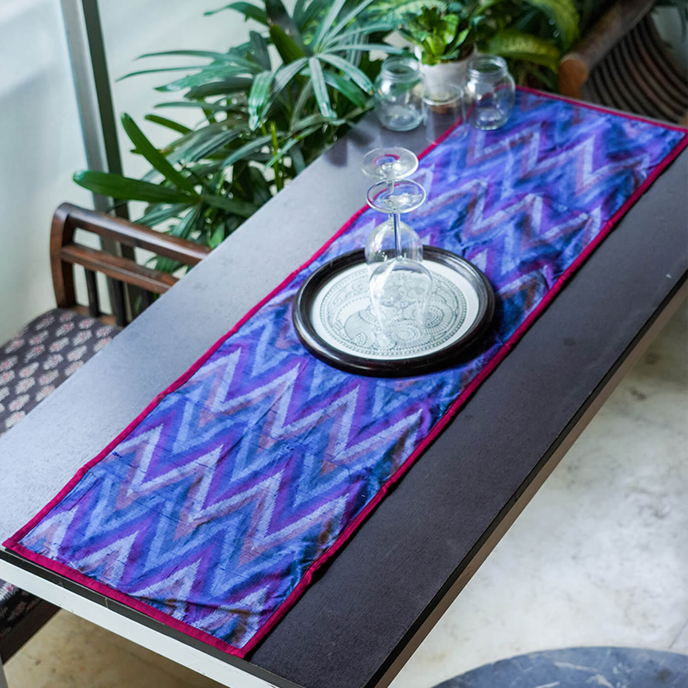 Silk Table Runner in Blue Ikat – Zwende