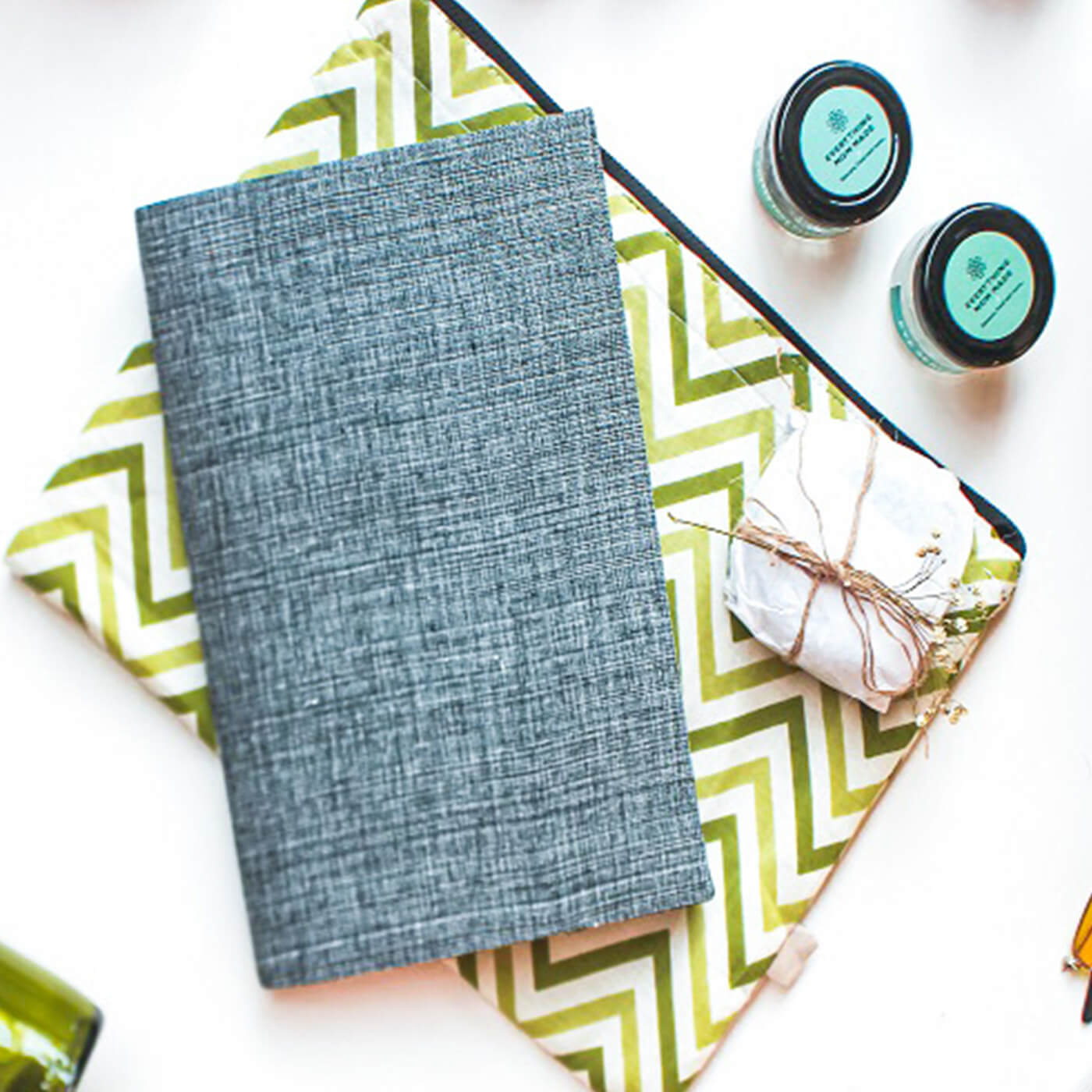 Sustainable Solid Grey Wellness Hamper - Ekatra Handmade – Zwende