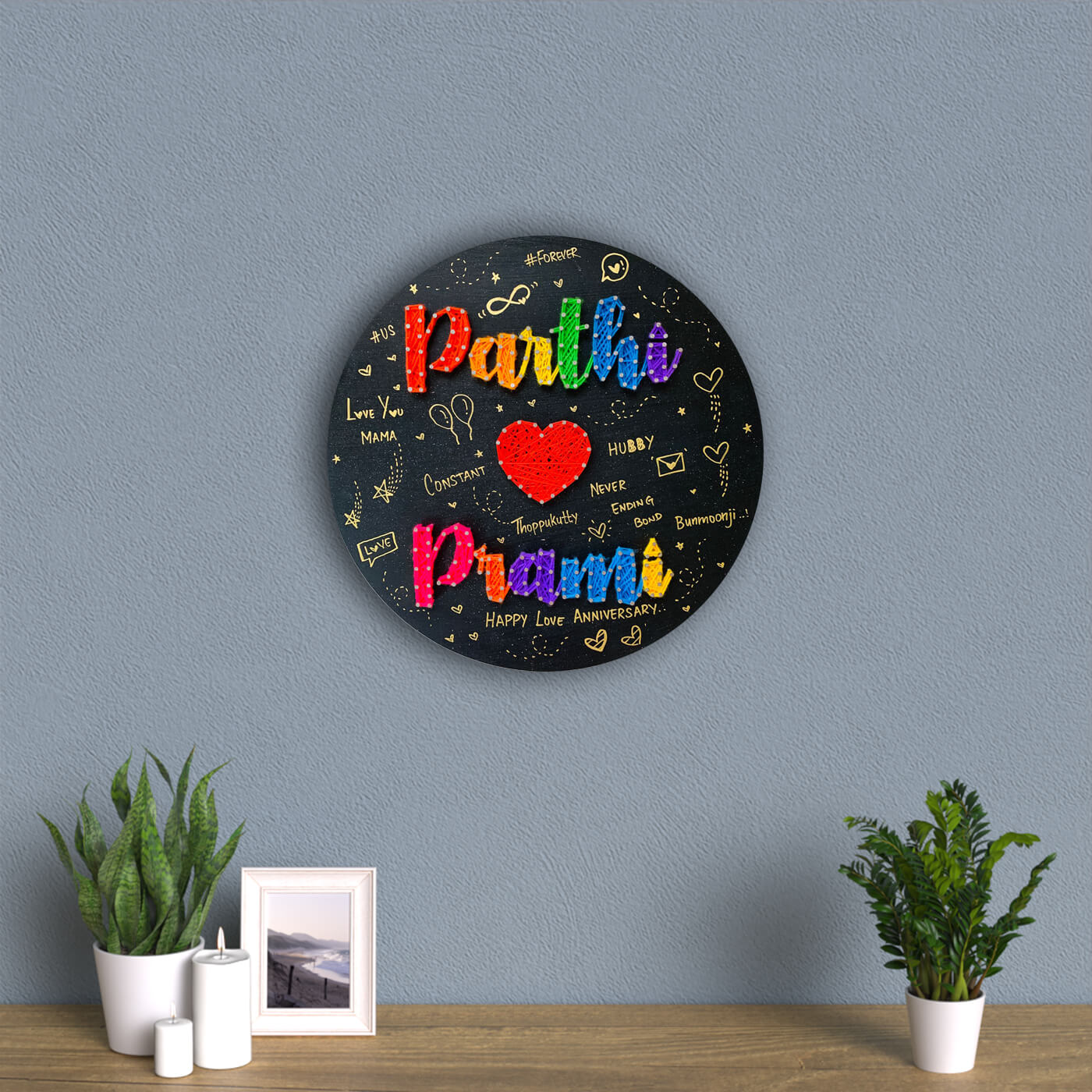 Round Couple Multi-colored String Name Board – Zwende