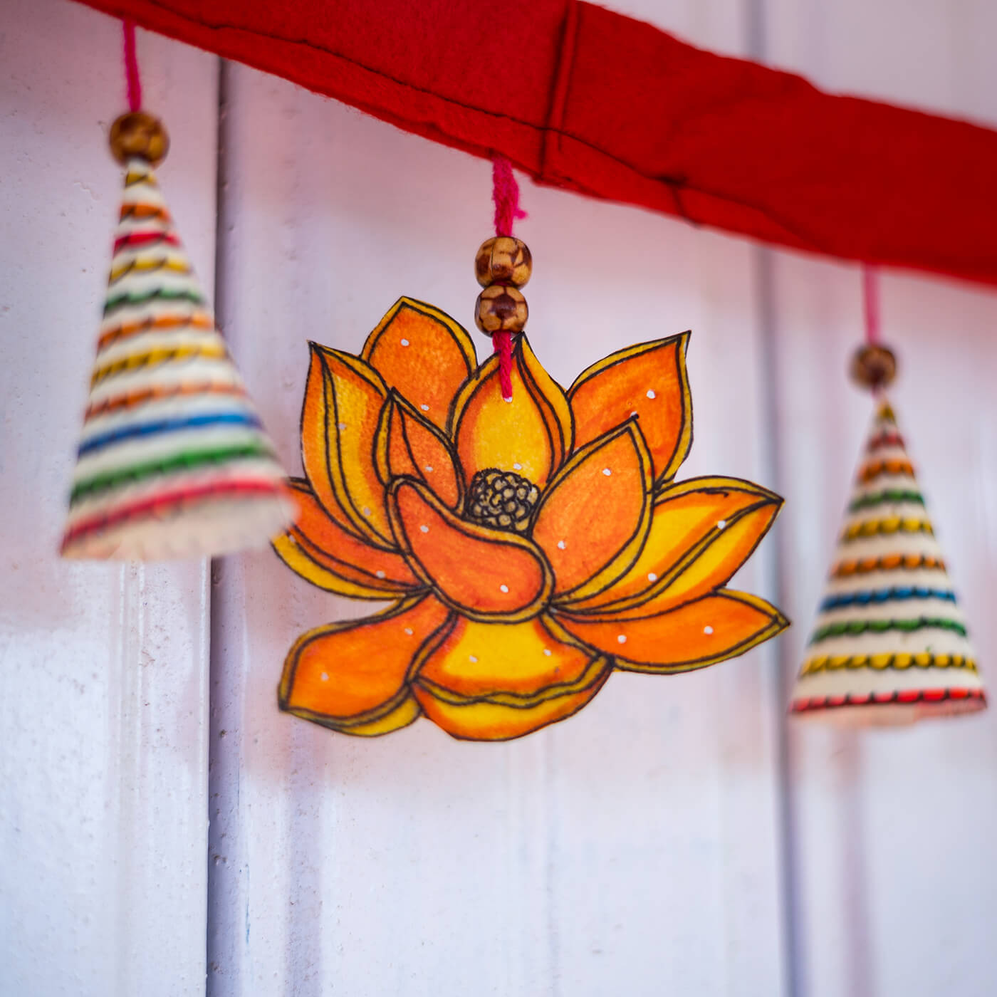 Buy Handpainted Traditional Bunting Online On Zwende