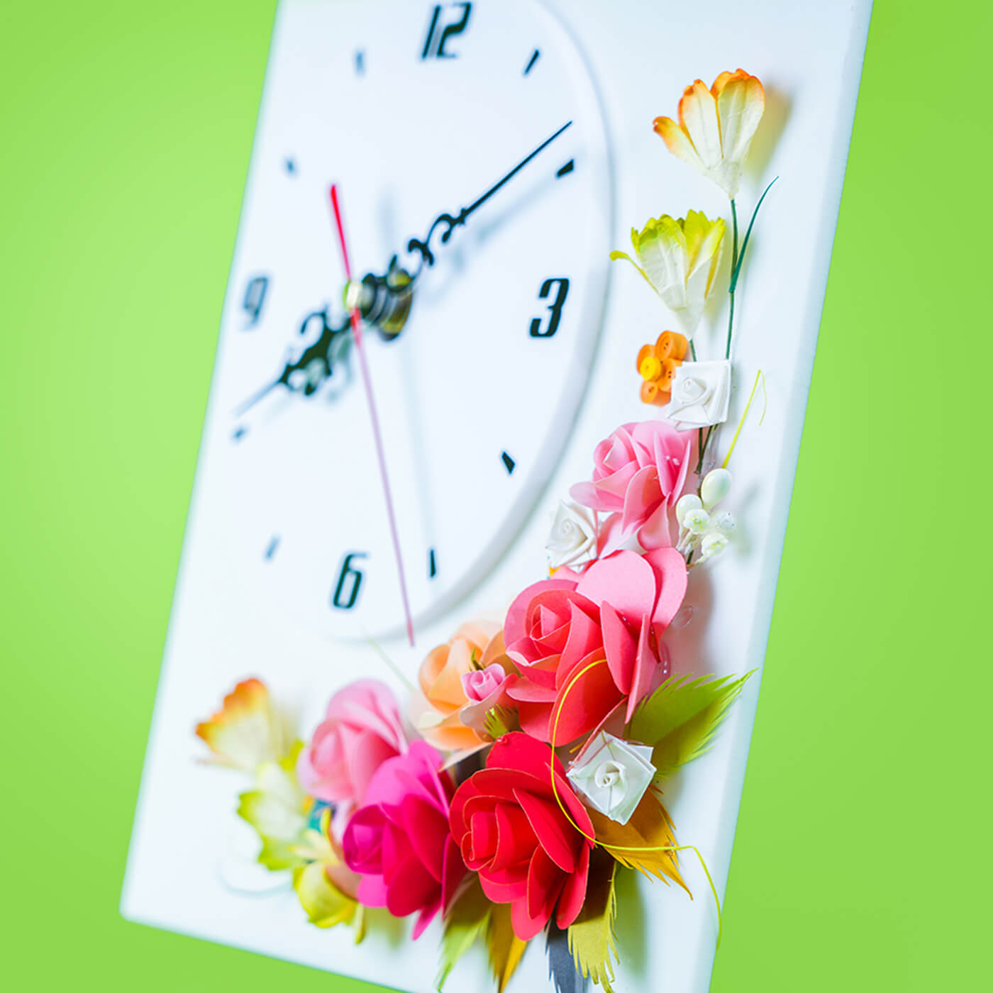 Buy Paper Quilling Acrylic Table Clock Online On Zwende