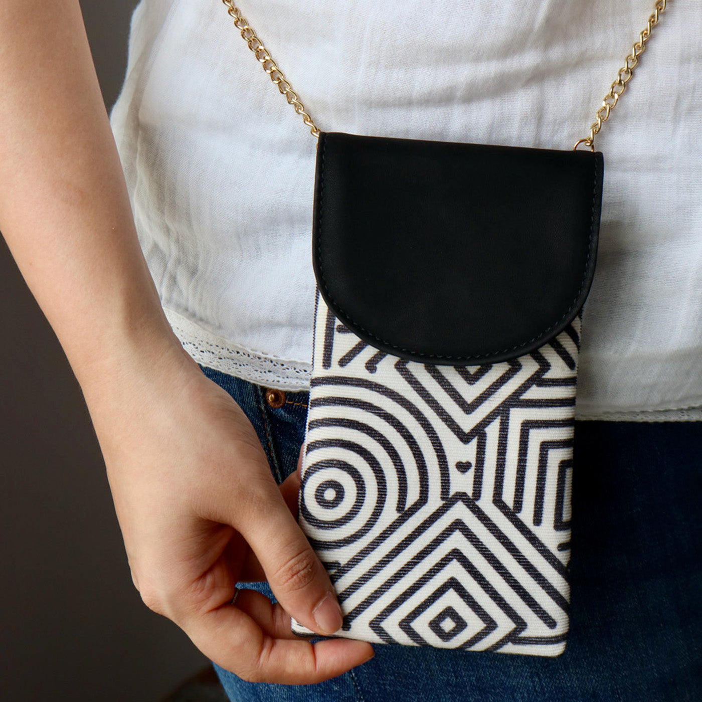 Buy Faux Leather Phone Bag with Detachable Chain Online On Zwende